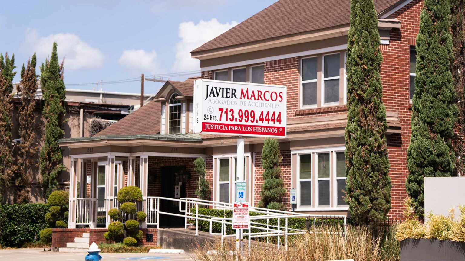 Attorney Javier Marcos | Hispanic Personal Injury Lawyer | Houston